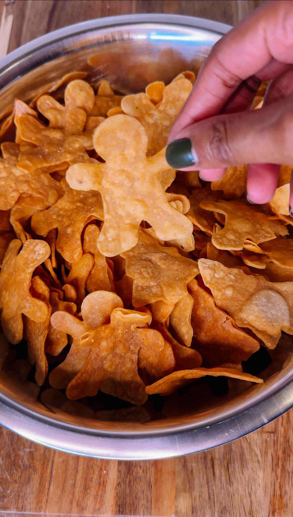 Easy Festive Tortilla Chips Recipe – Perfect for Christmas and Holiday ...
